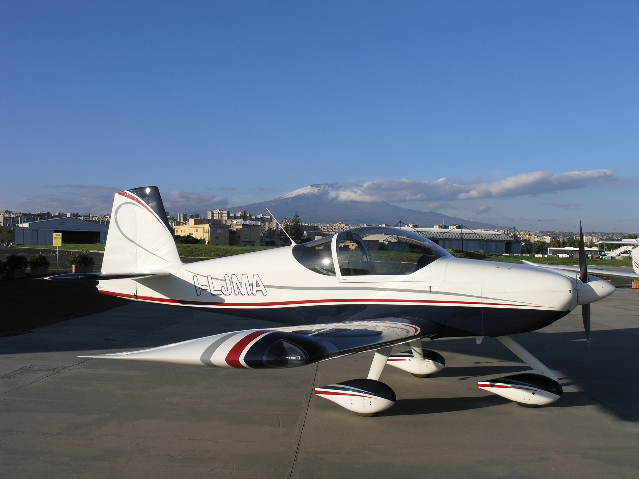 Felice Lima's New RV-14A - Van's Aircraft Total Performance RV Kit Planes