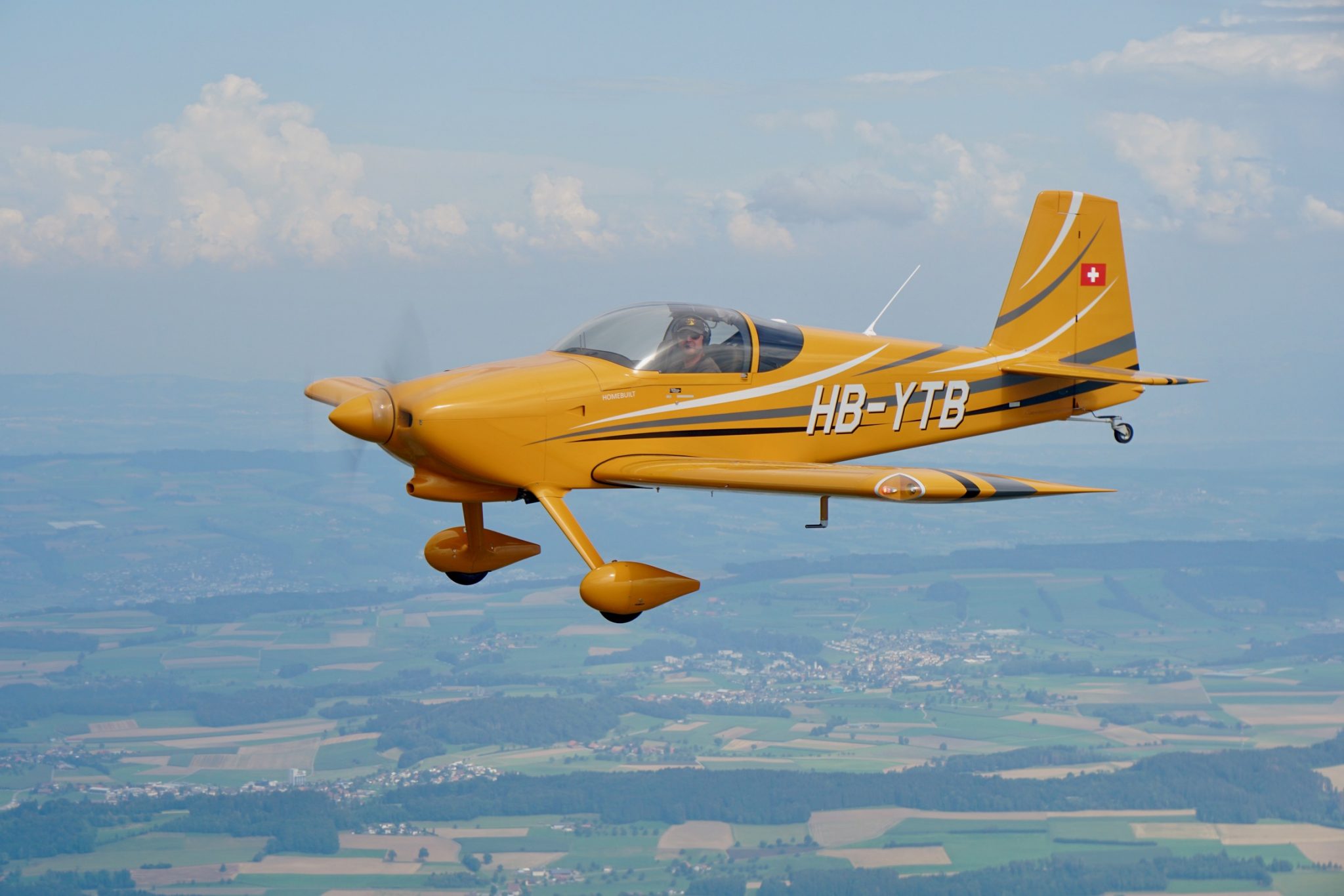 Daniel Sulzer's New RV-7 - Van's Aircraft Total Performance RV Kit Planes