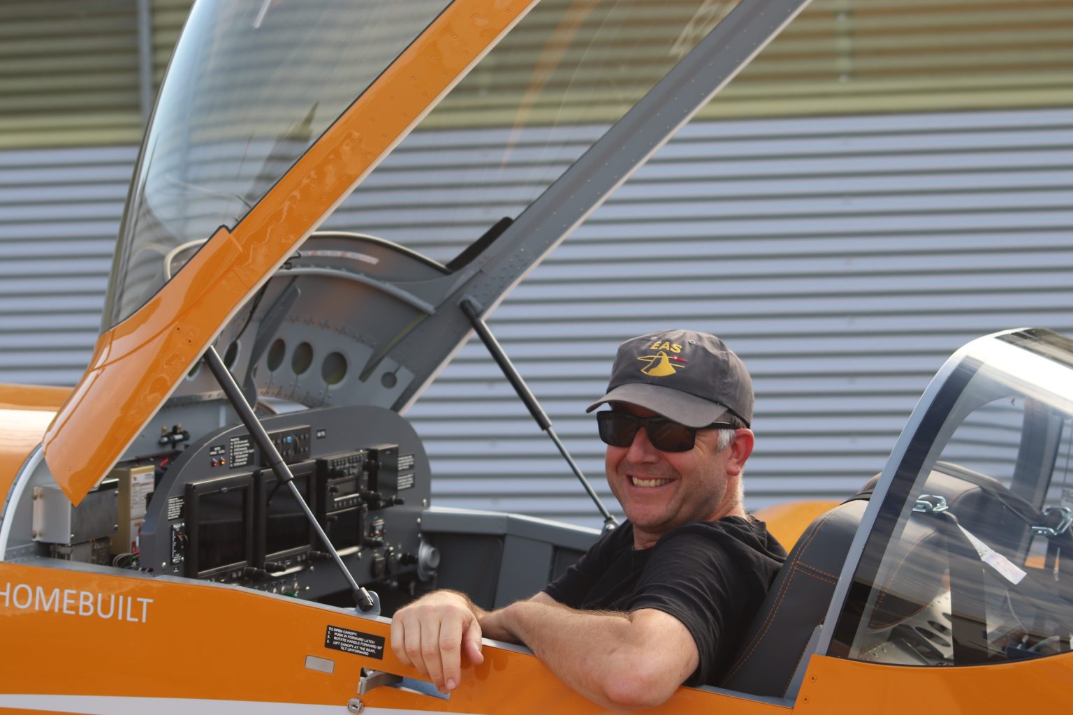 Daniel Sulzer's New RV-7 - Van's Aircraft Total Performance RV Kit Planes