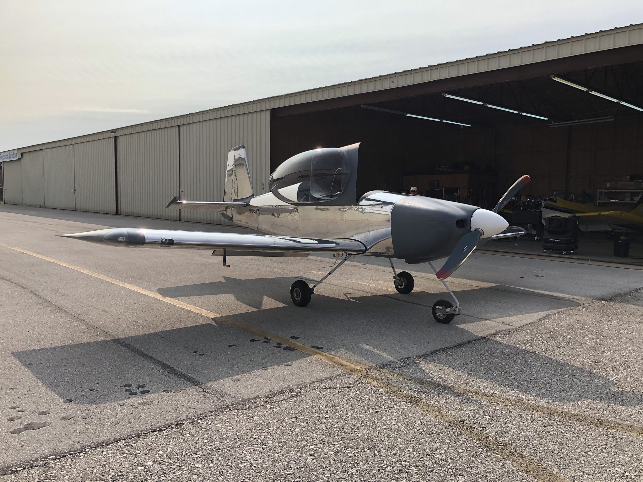 Walter Tondu's New RV-8A - Van's Aircraft Total Performance RV Kit Planes
