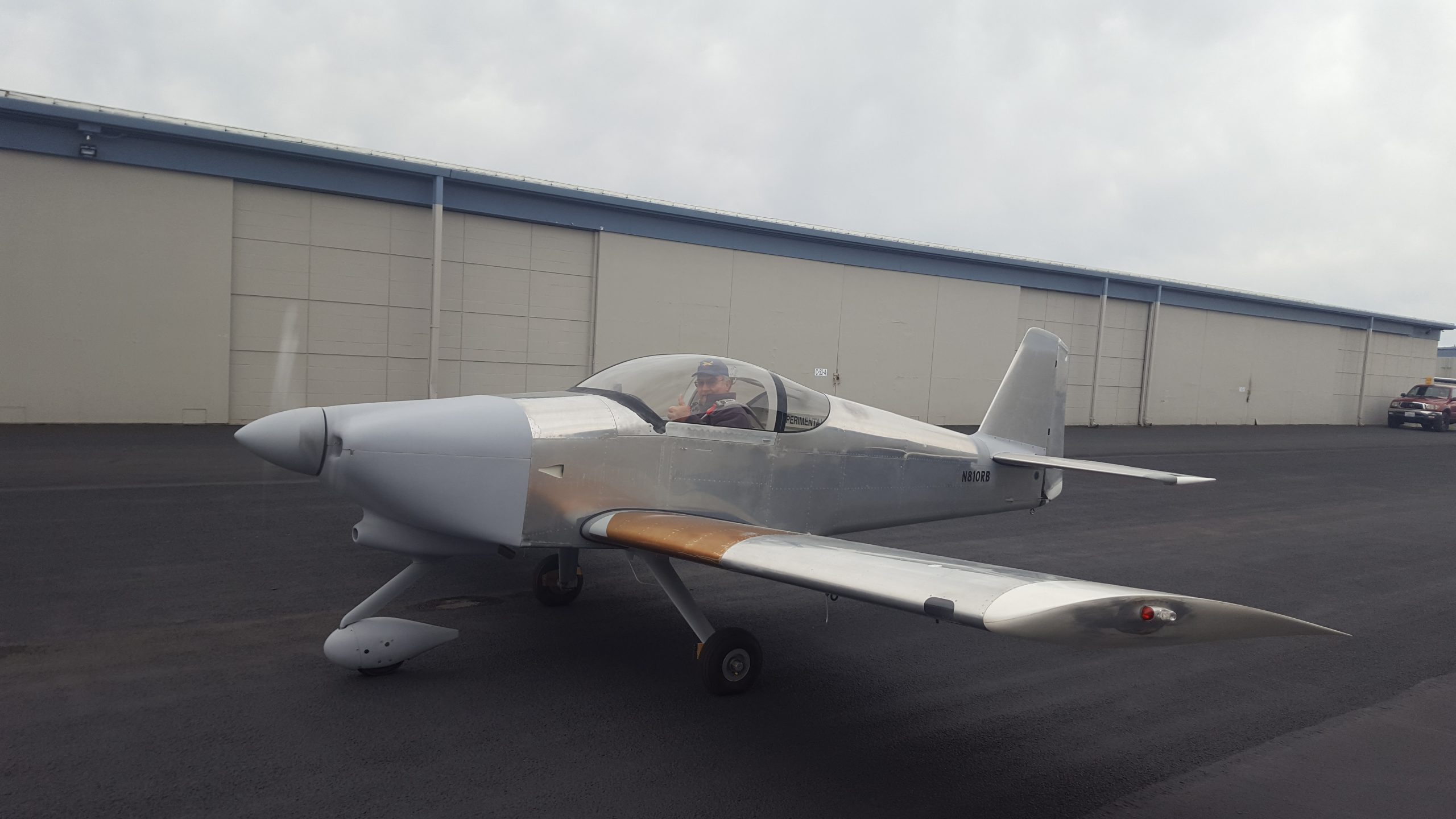 Bob Bower's RV-6A - Van's Aircraft Total Performance RV Kit Planes