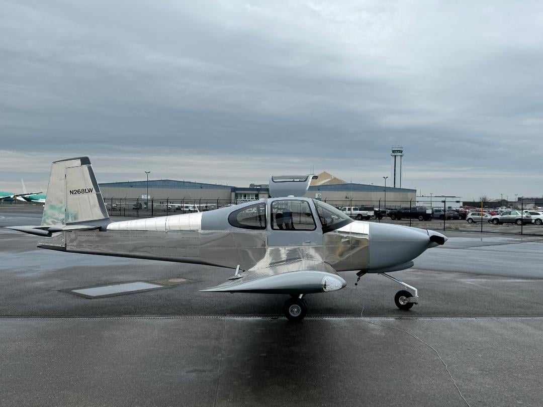 Shawn Li's RV-10 - Van's Aircraft Total Performance RV Kit Planes